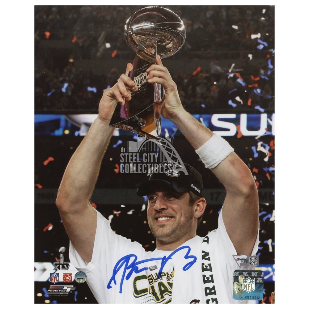 Aaron Rodgers Autographed Green Bay 8x10 Football Photo - Fanatics ...