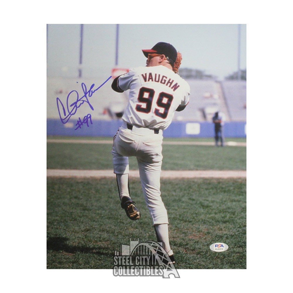 Charlie Sheen Autographed Wild Thing #99 Throwing 11x14 Photo - BAS ...