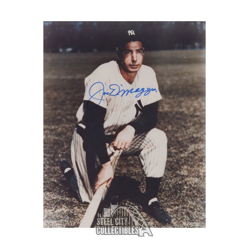Joe DiMaggio Autographed New York Yankees 8x10 Baseball Photo - PSA/DNA ...