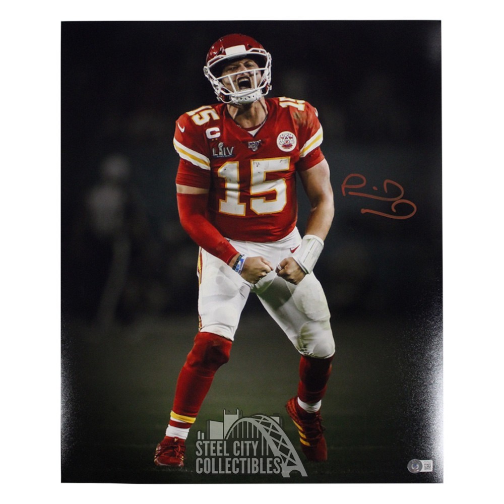 Patrick Mahomes Autographed Kansas City 16x20 Football Photo Yelling ...