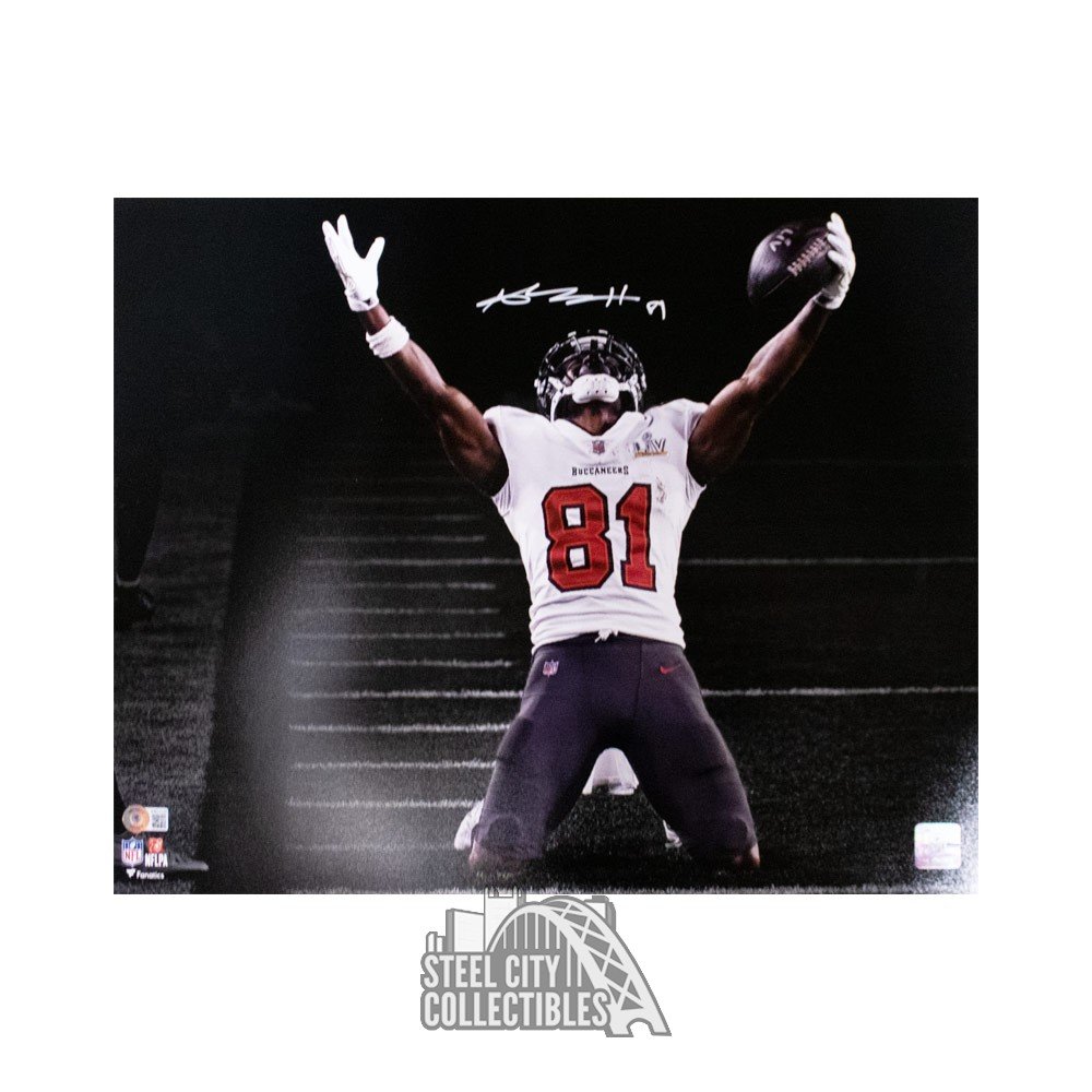 Antonio Brown Autographed Tampa Bay Buccaneers 16x20 Photo - BAS COA ...