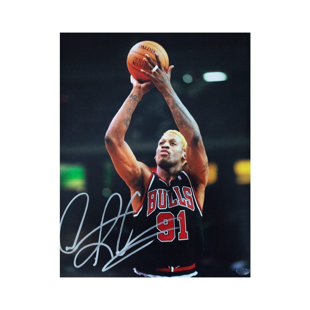 Dennis Rodman Autographed Chicago Bulls 11x14 Photo - Leaf COA (D ...