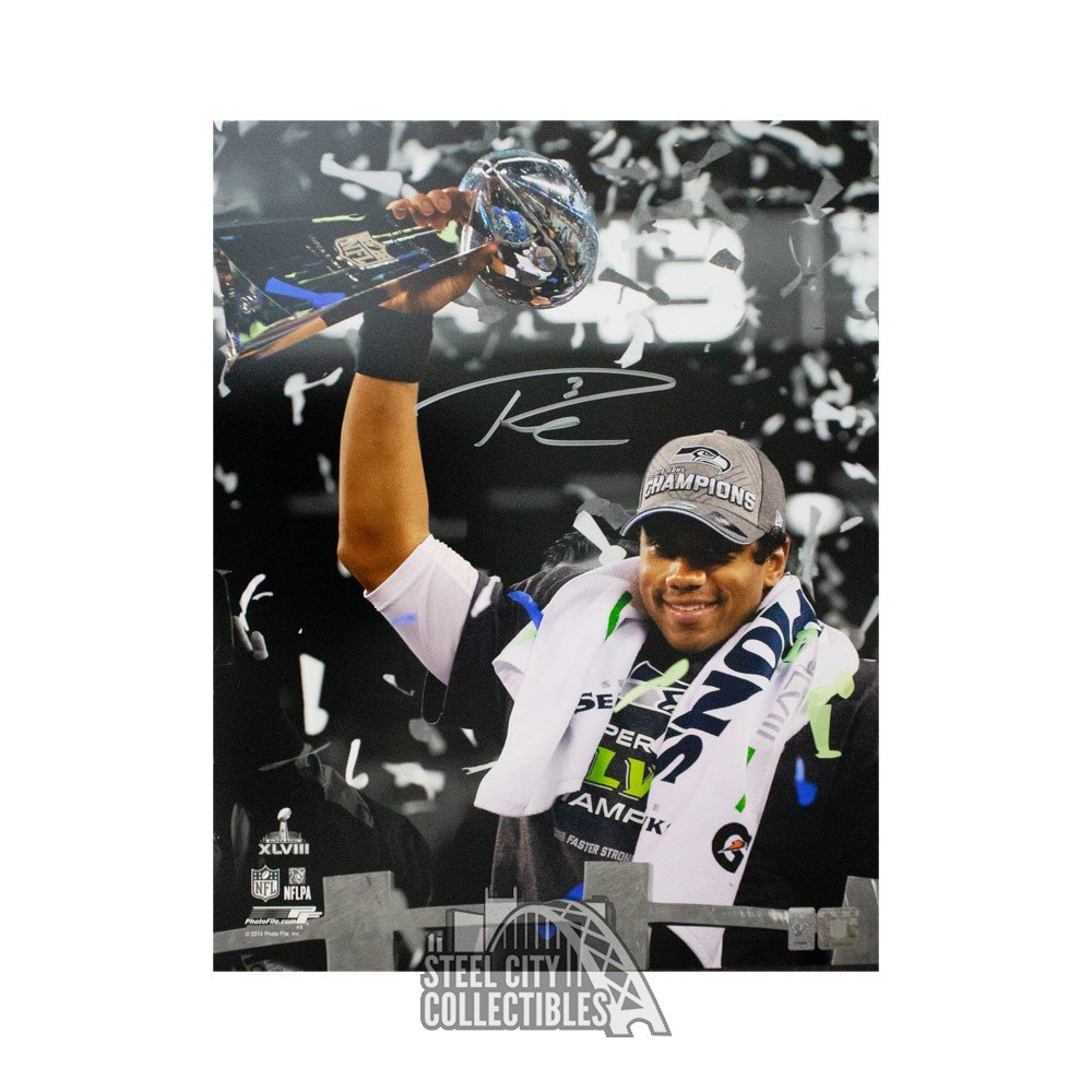Russell Wilson Autographed Seattle Seahawks 16x20 Photo - RW Hologram ...