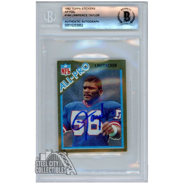 Lawrence Taylor 1982 Topps Stickers AP Foil Autograph Rookie Card #144 ...