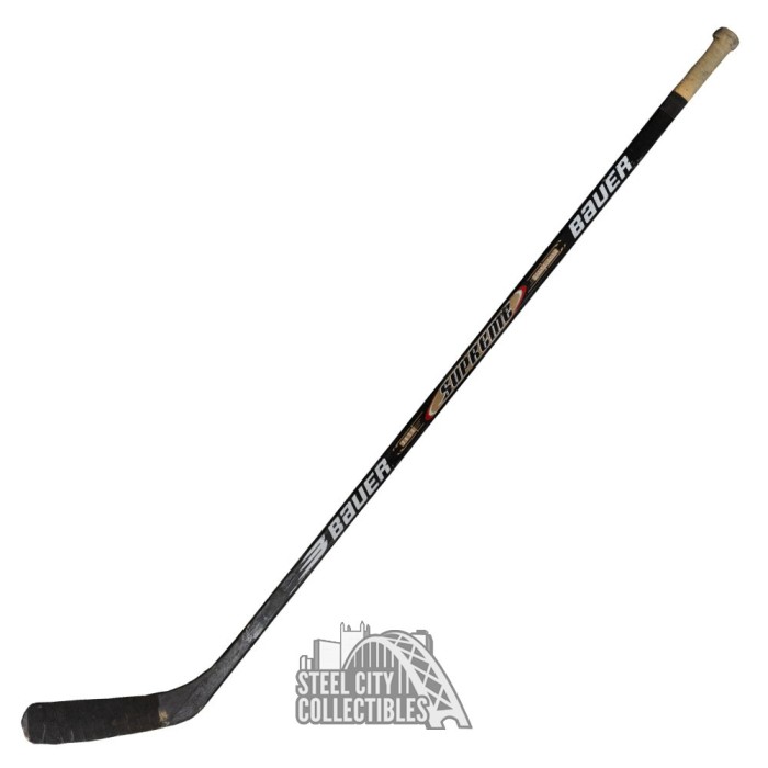 Eric Lindros Game Used Bauer Supreme 3030 Micro Feel Hockey Stick ...