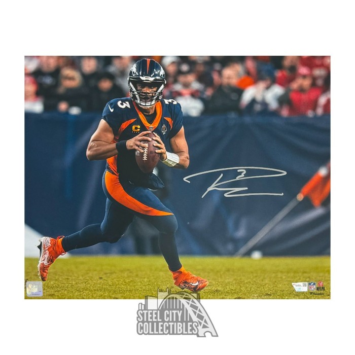 Russell Wilson Autographed Denver 16x20 Football Photo - Fanatics ...
