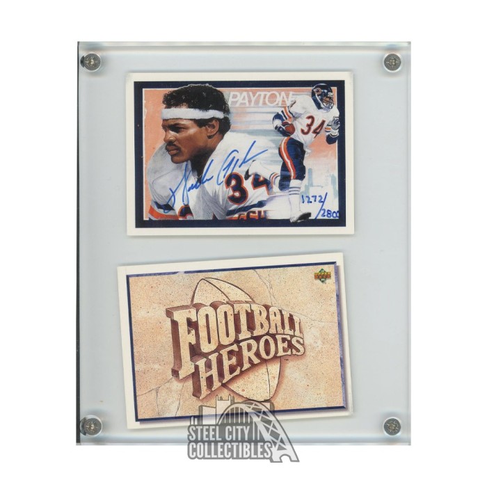 Walter Payton Autographed Chicago Bears 1992 Upper Deck Heroes Football ...