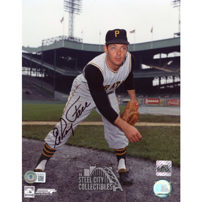 Elroy Face Autographed Pittsburgh Pirates 8x10 Photo - BAS (Throwing ...