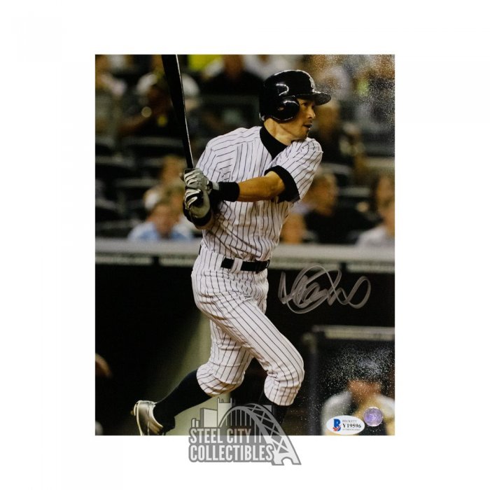 Ichiro Suzuki Autographed New York Yankees 8x10 Photo - BAS COA (Silver ...