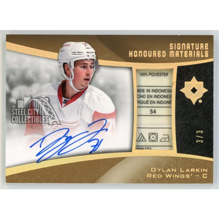 Dylan Larkin 2015-16 Upper Deck Ultimate Collection Rookie Tag Patch Autograph Card #SHM-DL 3/3 ...