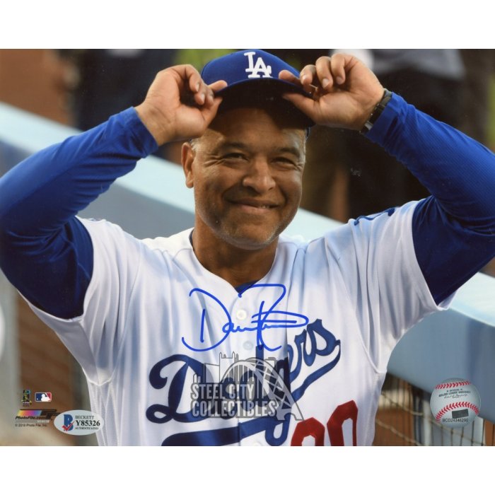 Dave Roberts Autographed Los Angeles Dodgers 8x10 Photo - BAS COA ...