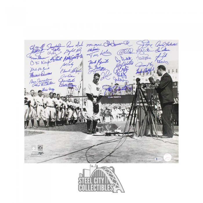 New York Yankees Greats Autographed 16x20 Photo (45 Signatures) - BAS ...