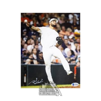 Baseball Autographs | Shop Signed & Guaranteed Authentic Sports Memorabilia